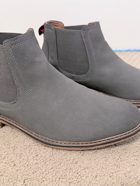 Steve Madden | Shoes | Steve Madden Gray And Brown Chelsea Boots With ...